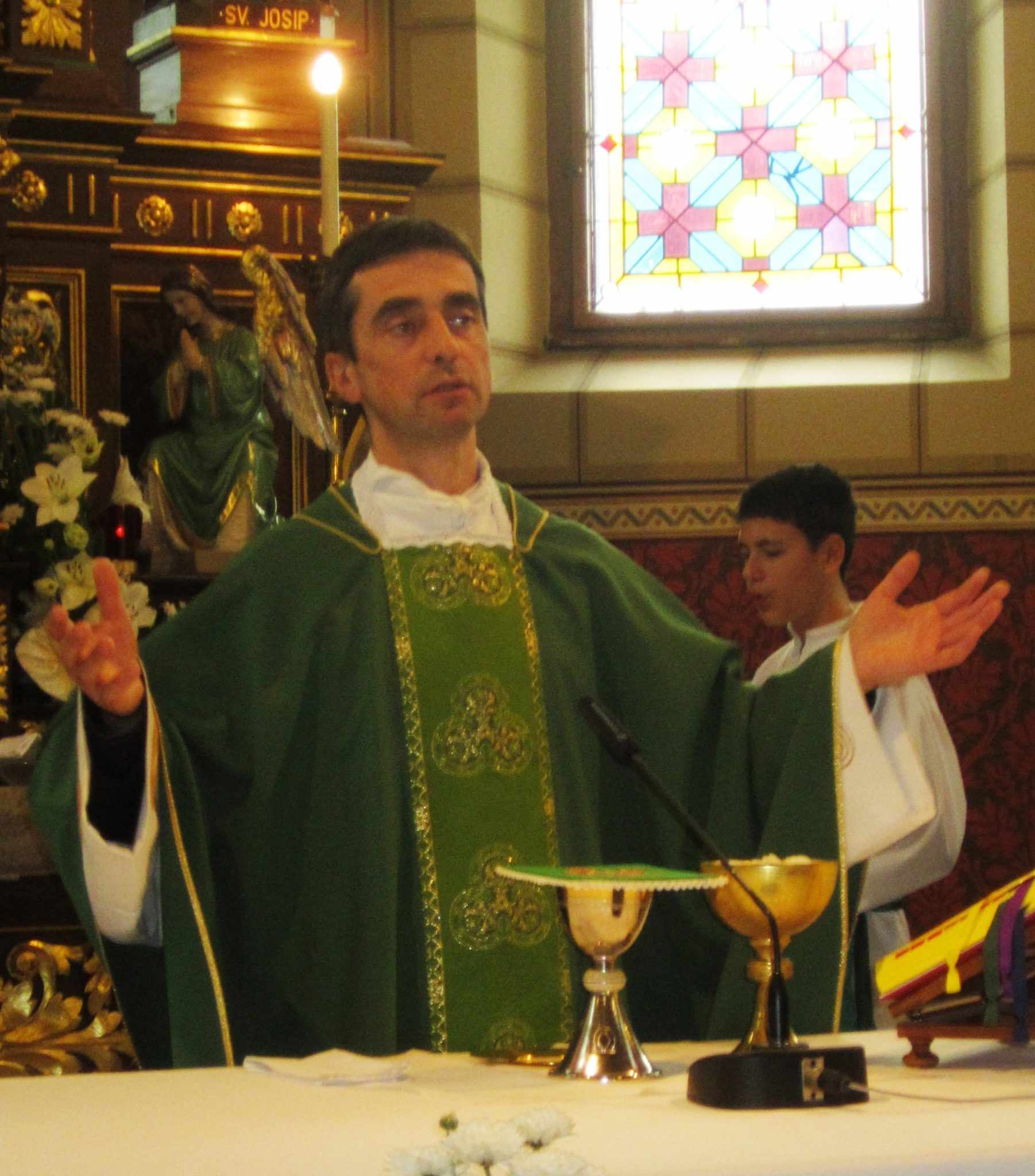 Župnik – Navještenje